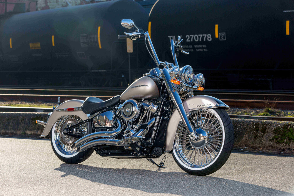 2019 Custom Deluxe | Trev Deeley Motorcycles | Vancouver British Columbia